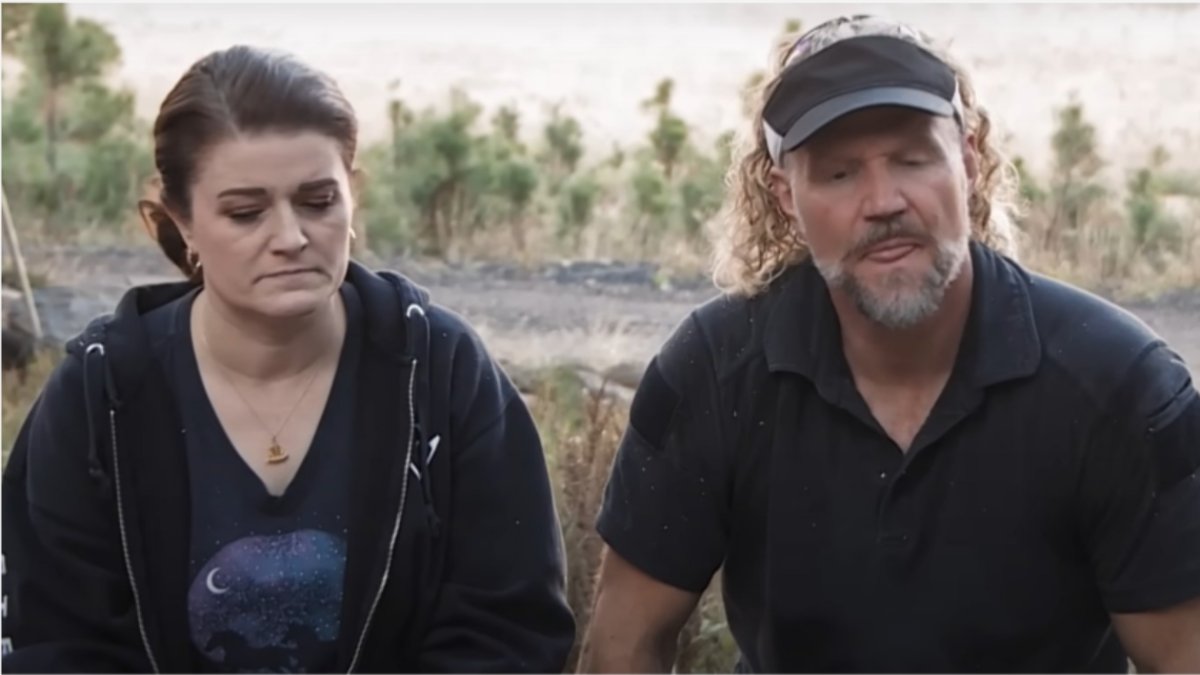 Sister Wives: Emergency Care Unit Officials Rush to Kody & Robyn’s Home ...